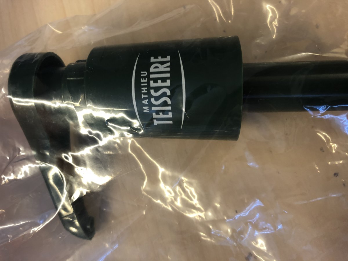 MATHIEU TEISSEIRE sirup pumpe til 700 ml